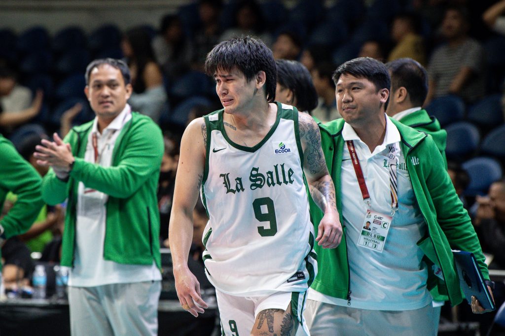 UAAP Season 87 Men’s Volleyball: Noel Kampton Thanks Jose Roque for ...