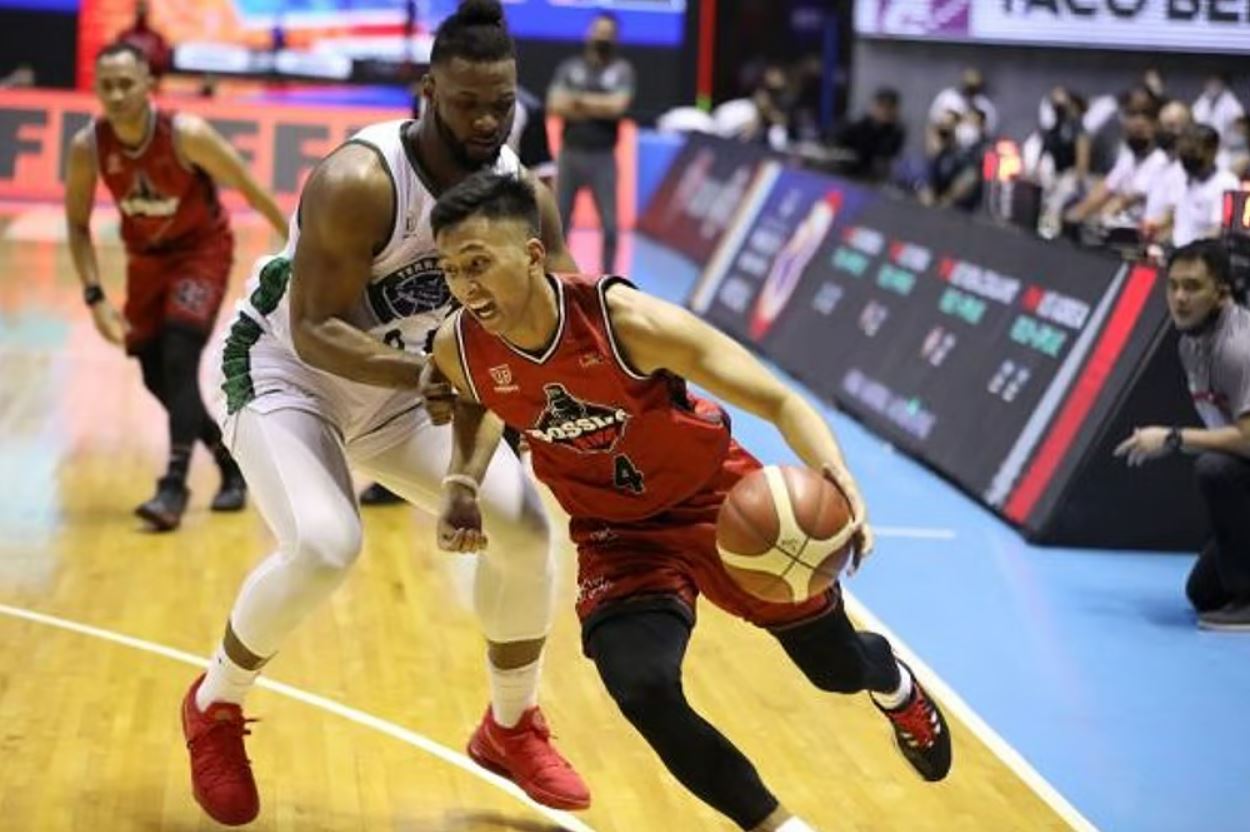 Swerte Nga Ba? What Converge, Blackwater Get as PBA Approves Rey Suerte-BJ Andrade Swap