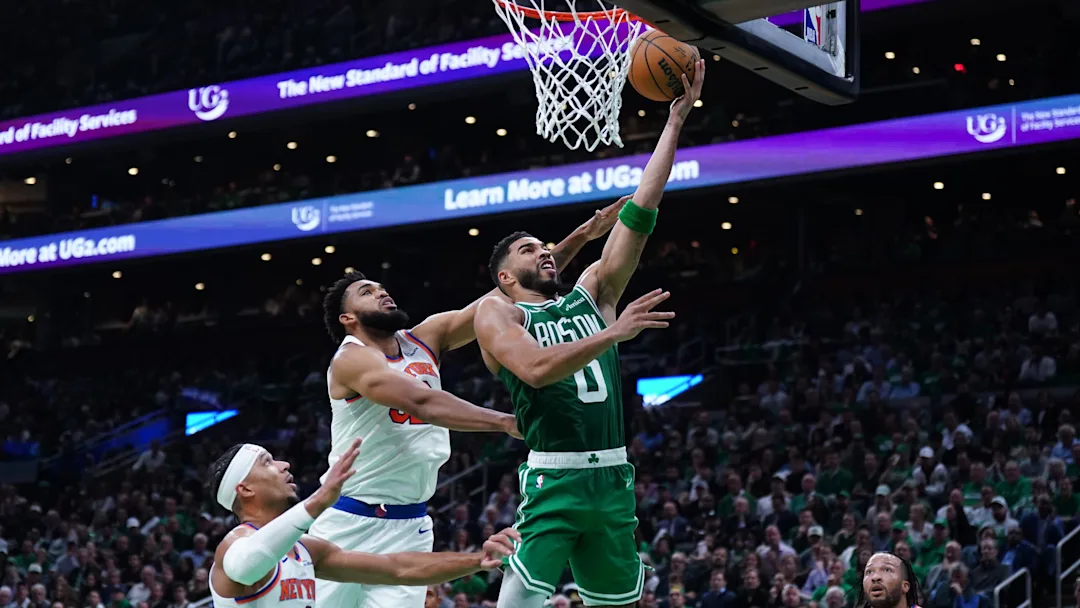 Jayson Tatum Ignites as Celtics Torch Knicks with Record-Setting ...
